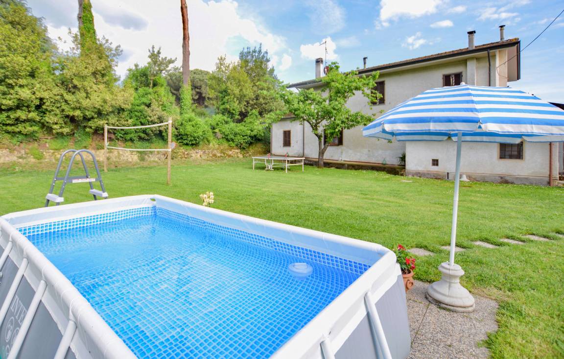 128 M² House ∙ 4 Bedrooms ∙ 7 Guests - Camaiore