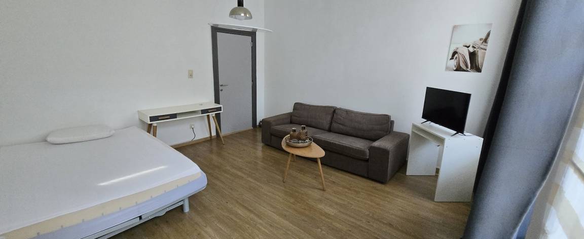 35 M² Apartment ∙ 1 Bedroom ∙ 1 Guest - Brüsszel