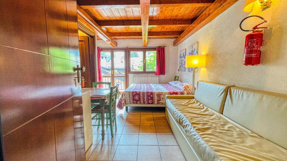 25 M² Appartement ∙ 3 Personnes - Névache