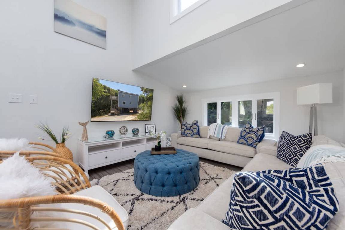 House ∙ 4 Bedrooms ∙ 10 Guests - Southern Shores, NC
