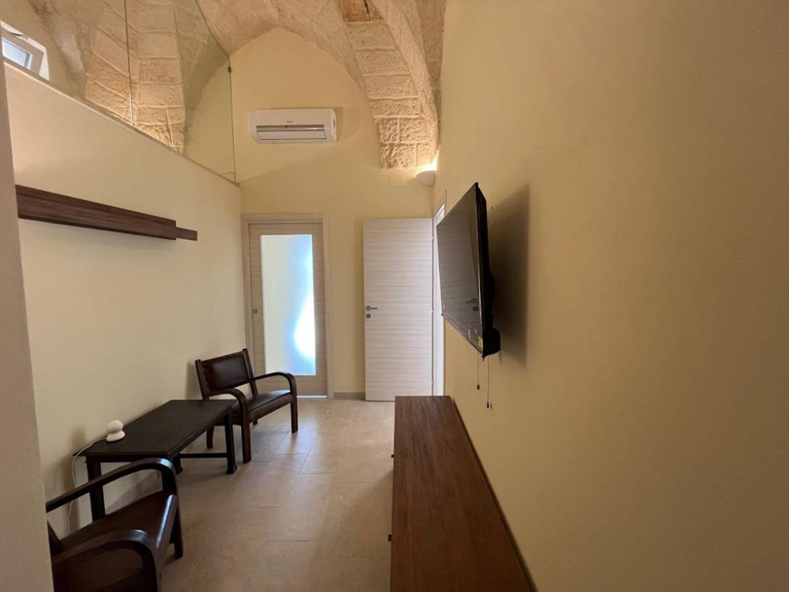 85 M² Appartement ∙ 2 Chambres ∙ 4 Personnes - Brindisi