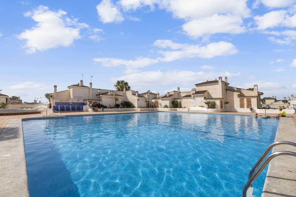 90 M² House ∙ 2 Bedrooms ∙ 4 Guests - Tabarca