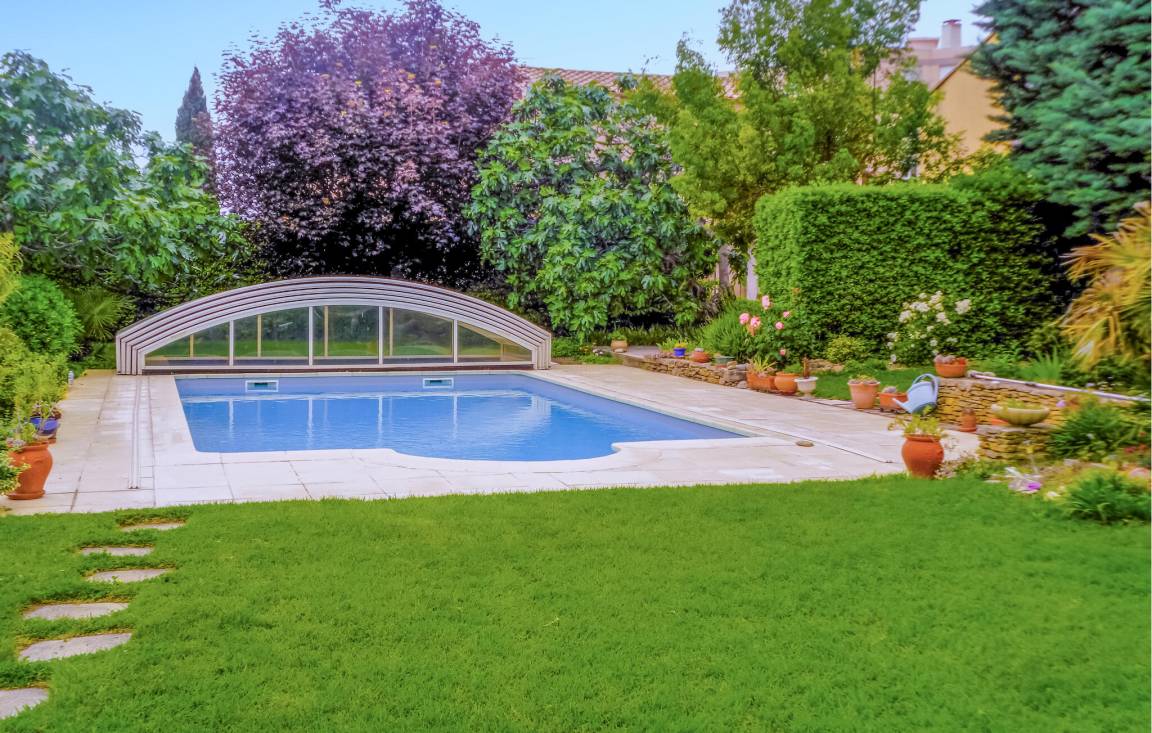 50 M² House ∙ 2 Bedrooms ∙ 4 Guests - Nyons