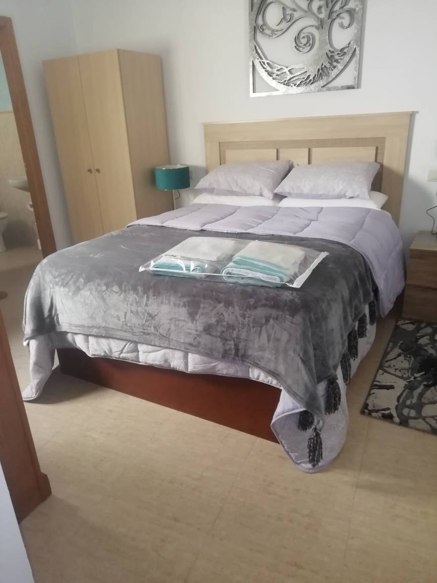 80 M² Apartamento ∙ 2 Habitaciones ∙ 4 Huéspedes - Caravaca de la Cruz