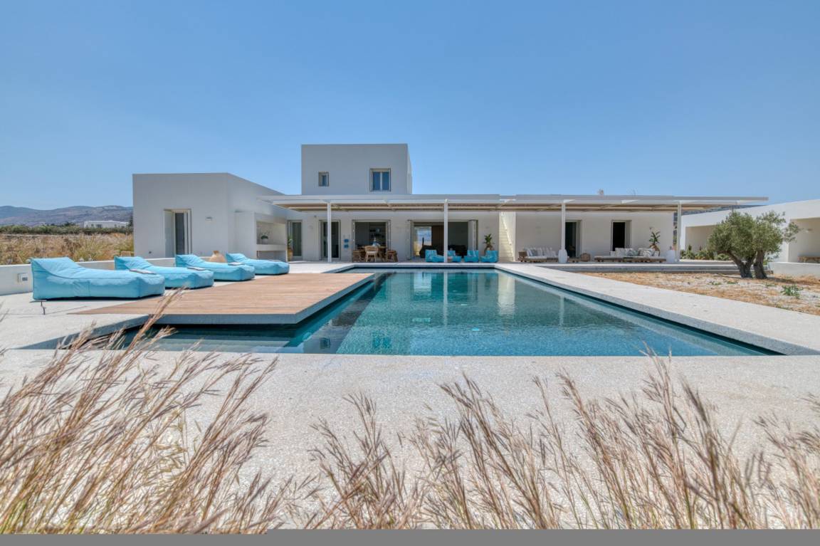 400 M² Apartment ∙ 6 Bedrooms ∙ 12 Guests - Paros