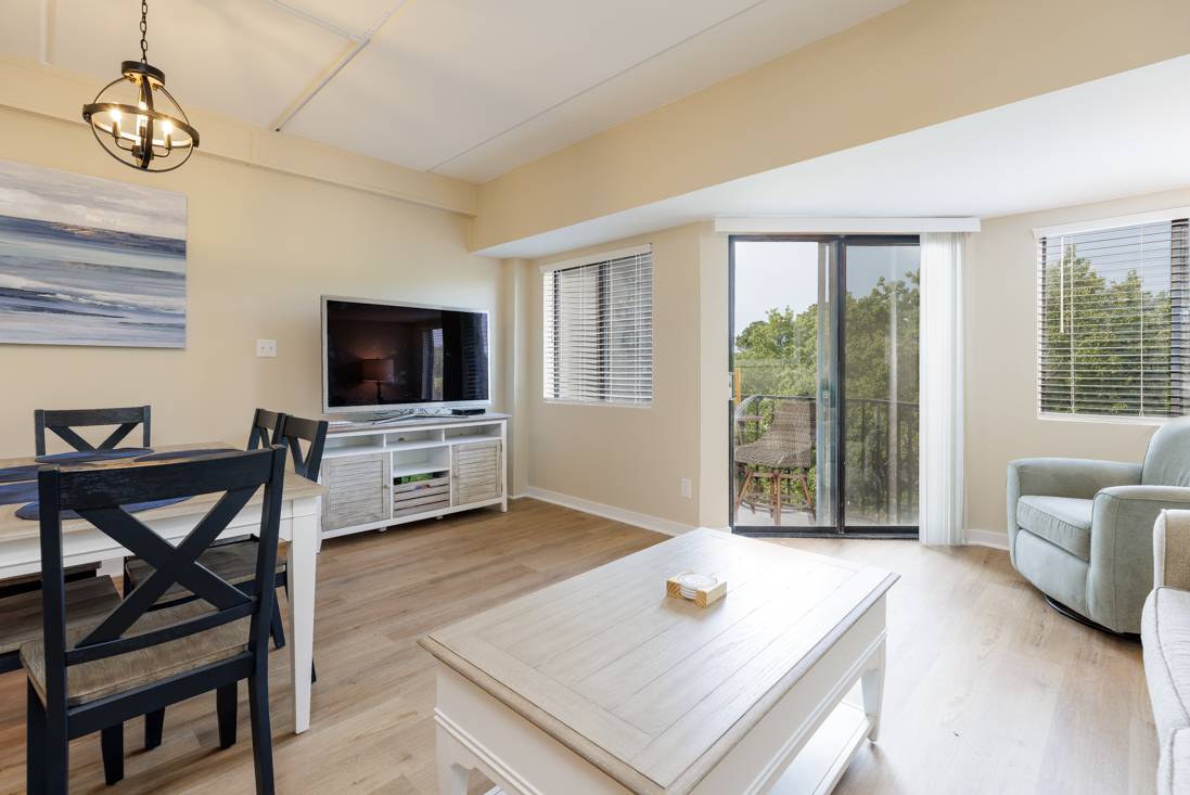 119 M² Villa ∙ 2 Bedrooms ∙ 7 Guests - Coligny Beach Park