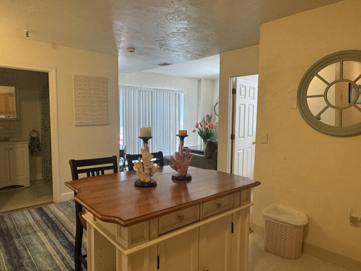 46 M² Studio Flat ∙ 1 Bedroom ∙ 2 Guests - Worcester, MA