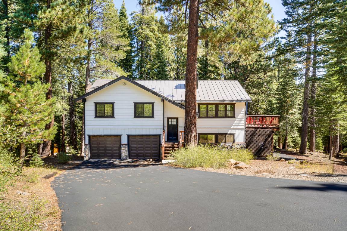 176 M² House ∙ 3 Bedrooms ∙ 8 Guests - Truckee, CA