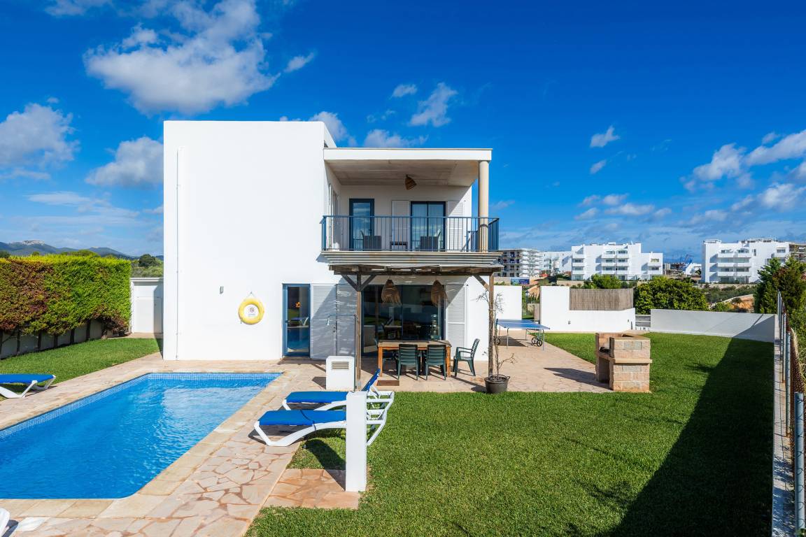 120 M² Villa ∙ 3 Habitaciones ∙ 6 Huéspedes - Cala d'Or