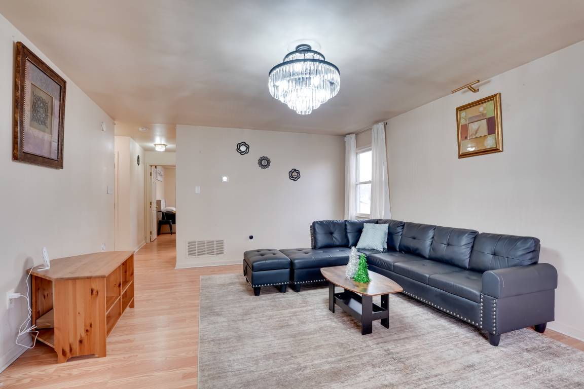 102 M² Apartment ∙ 2 Bedrooms ∙ 5 Guests - Hagerstown, MD