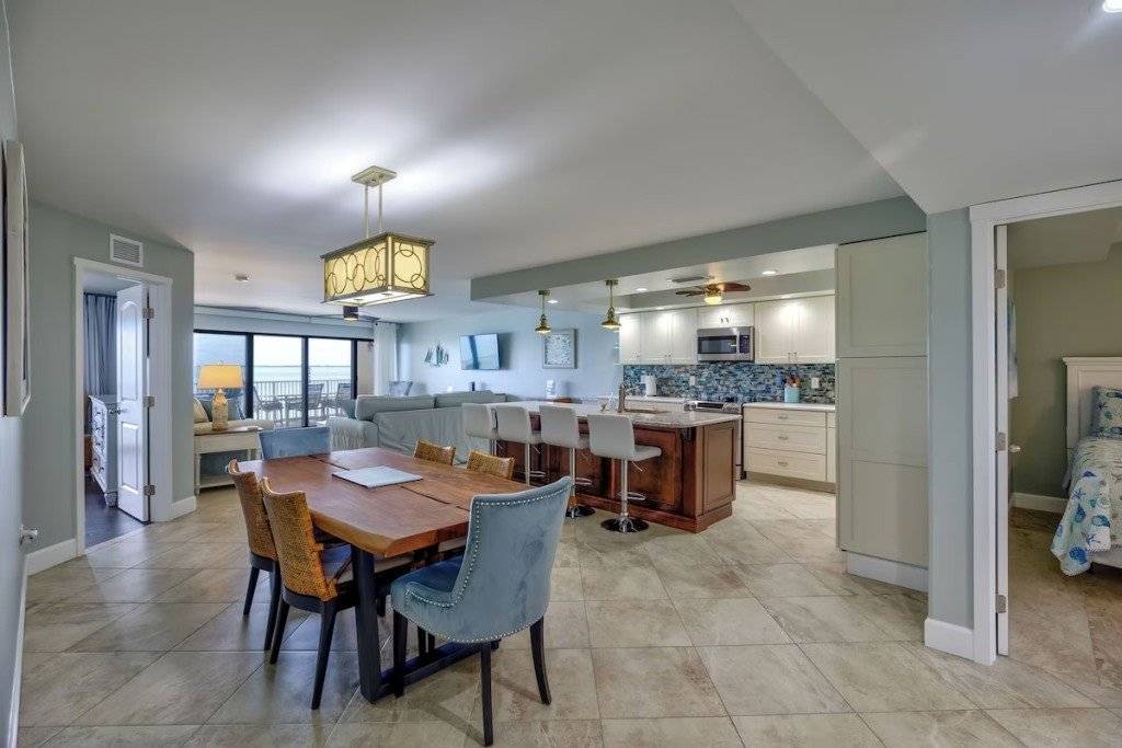 163 M² Condo ∙ 2 Bedrooms ∙ 4 Guests - Marathon, FL