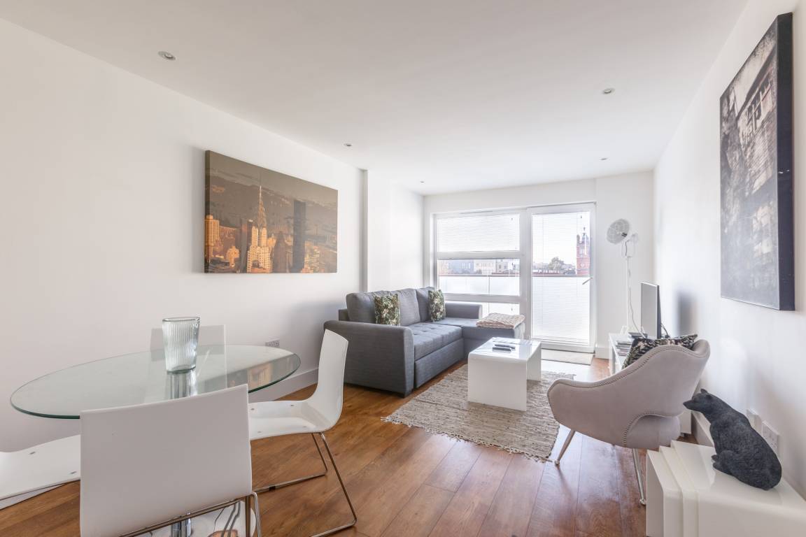 75 M² Apartment ∙ 2 Bedrooms ∙ 4 Guests - London Euston station
