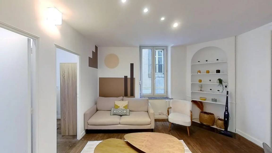 90 M² Appartement ∙ 4 Chambres ∙ 4 Personnes - Meurthe-et-Moselle