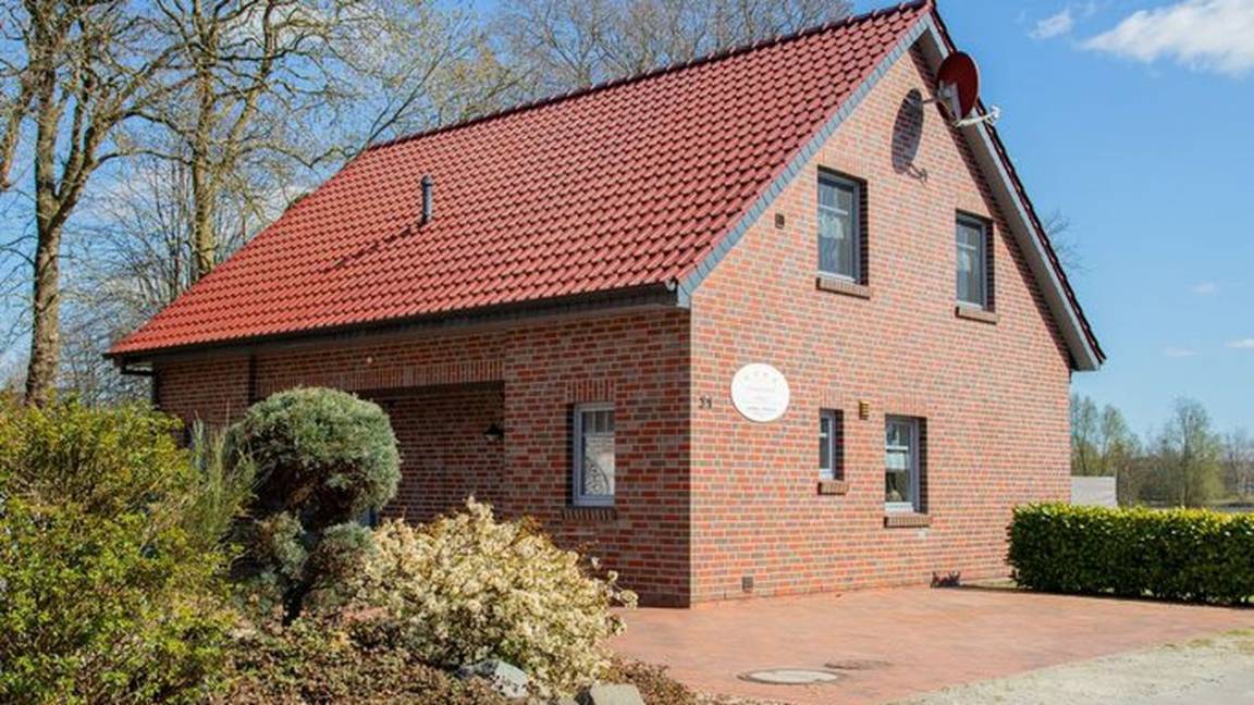 60 M² Ferienwohnung ∙ 2 Schlafzimmer ∙ 4 Gäste - Aurich