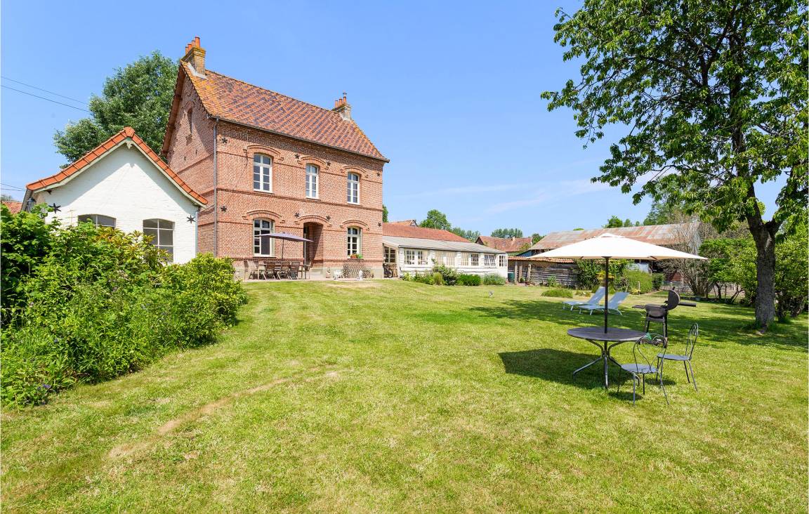 290 M² Maisonette ∙ 5 Bedrooms ∙ 10 Guests - Pas-de-Calais