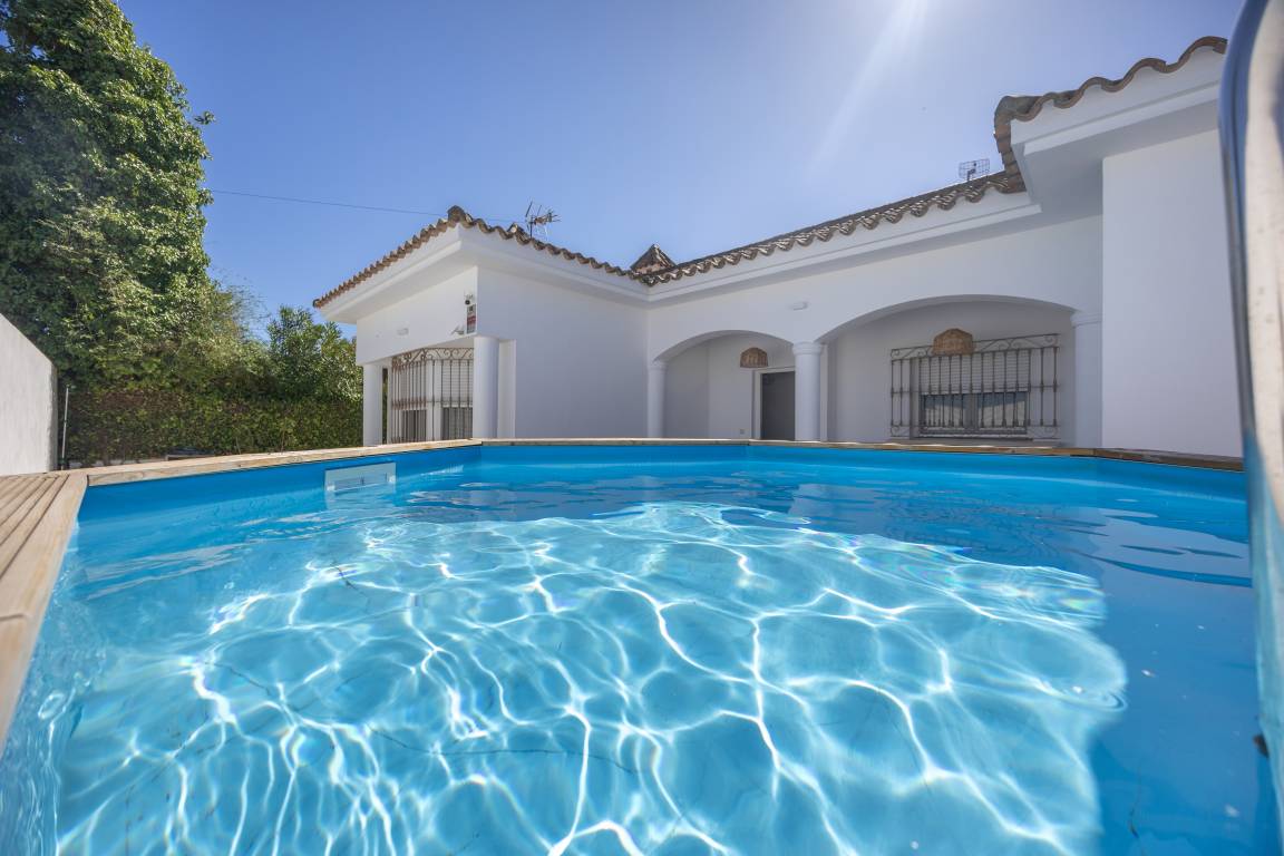 100 M² House ∙ 3 Bedrooms ∙ 6 Guests - San Fernando, Spain