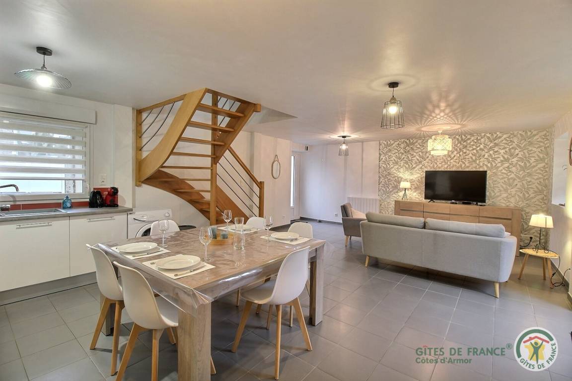 72 M² Gîte ∙ 2 Chambres ∙ 4 Personnes - Saint-Brieuc