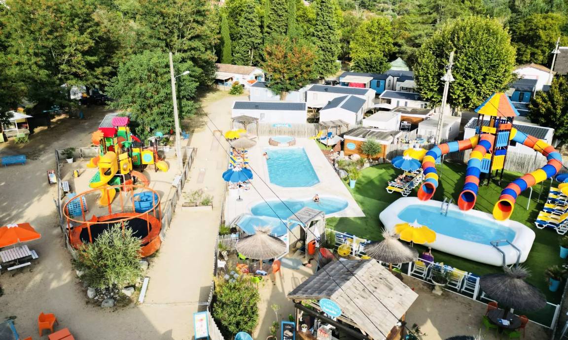 33 M² Mobilheim ∙ 2 Schlafzimmer ∙ 6 Gäste - Jaujac