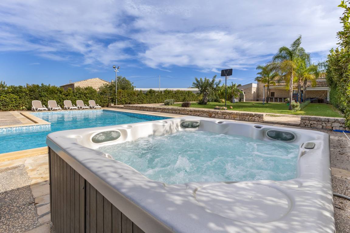 250 M² Villa ∙ 6 Habitaciones ∙ 14 Huéspedes - Scicli