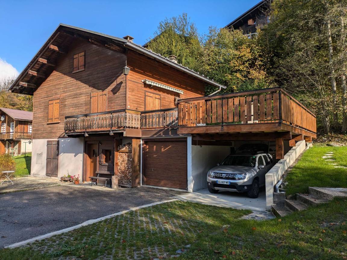 100 M² Chalet ∙ 4 Bedrooms ∙ 8 Guests - Albertville