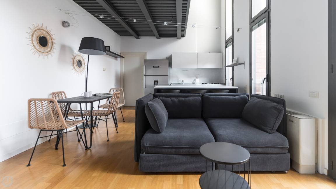 77 M² Apartment ∙ 1 Bedroom ∙ 4 Guests - Milan