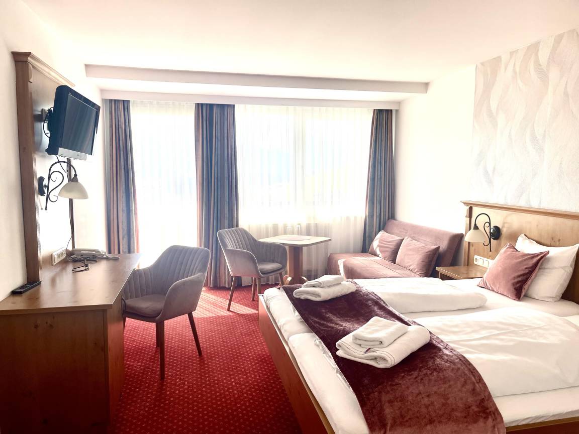 18 M² Hotel ∙ 1 Bedroom ∙ 4 Guests - Bayrischzell