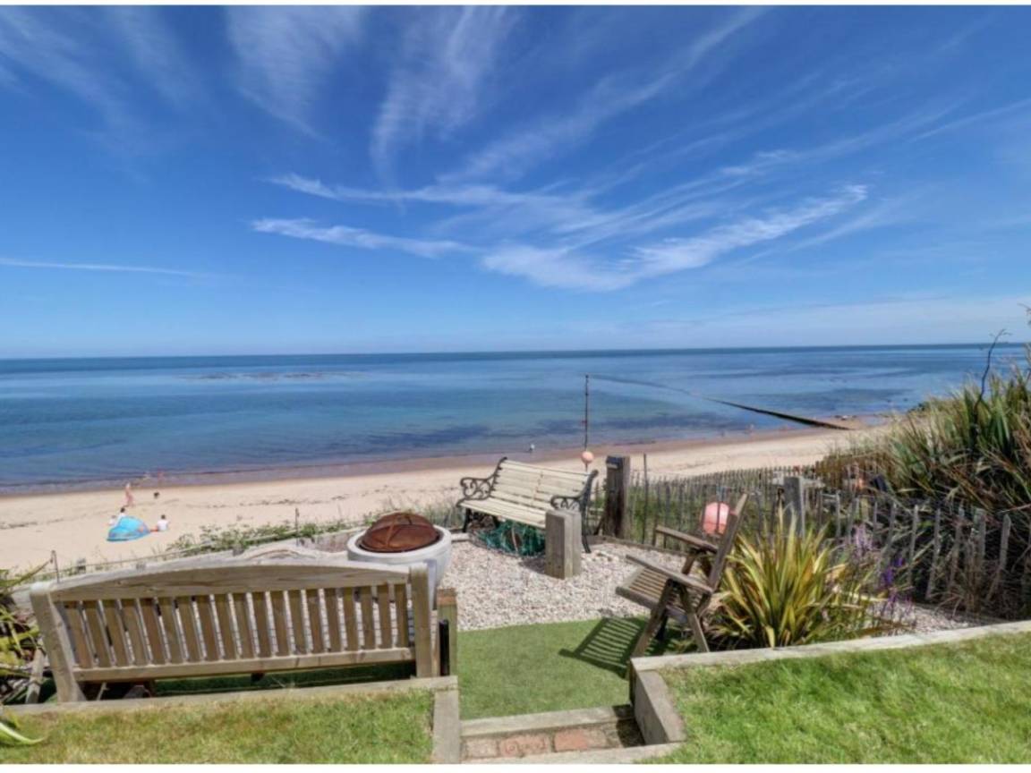 Cottage ∙ 4 Bedrooms ∙ 8 Guests - Morpeth