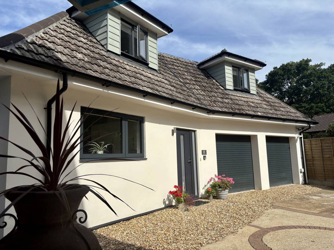 Cottage ∙ 2 Bedrooms ∙ 4 Guests - Ringwood