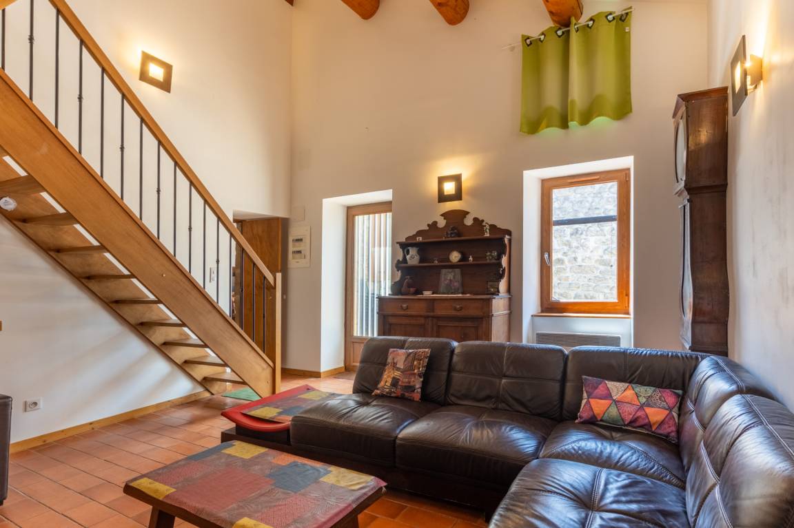 200 M² Villa ∙ 5 Bedrooms ∙ 15 Guests - Ardèche