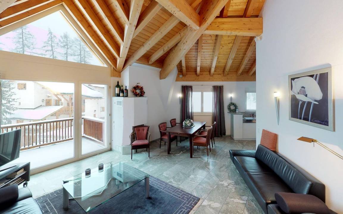 105 M² Ferienwohnung ∙ 2 Schlafzimmer ∙ 4 Gäste - Unterengadin