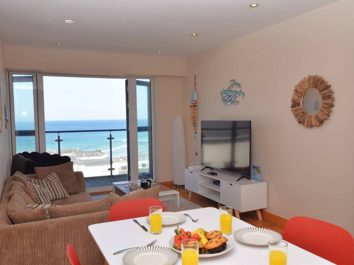 Cottage ∙ 2 Bedrooms ∙ 4 Guests - Newquay