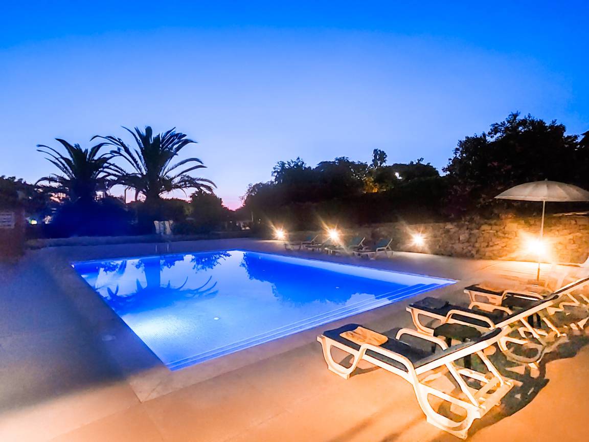 256 M² Villa ∙ 4 Chambres ∙ 7 Personnes - Vilamoura