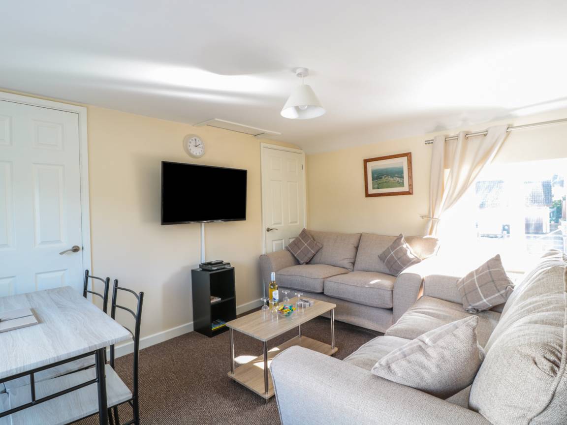 Cottage ∙ 2 Bedrooms ∙ 4 Guests - Cotswolds