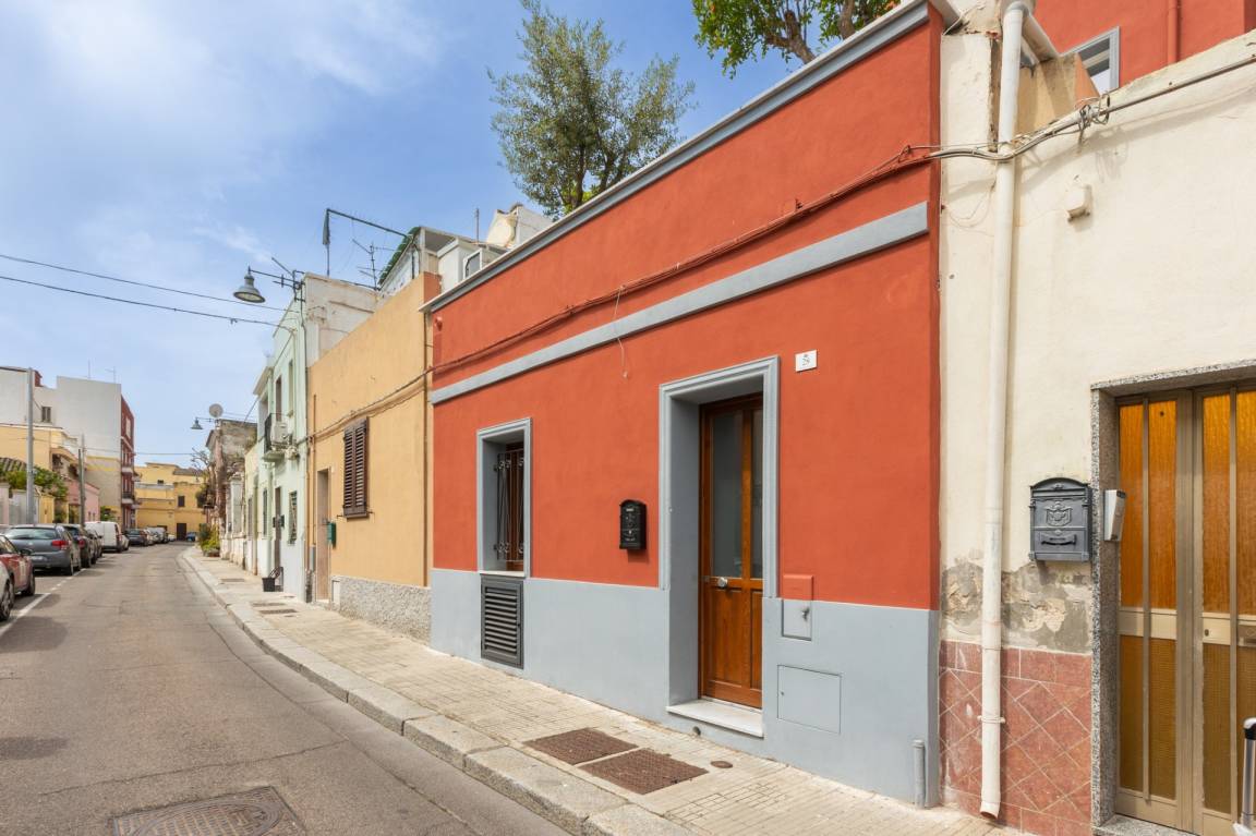 49 M² Apartment ∙ 1 Bedroom ∙ 4 Guests - Cagliari