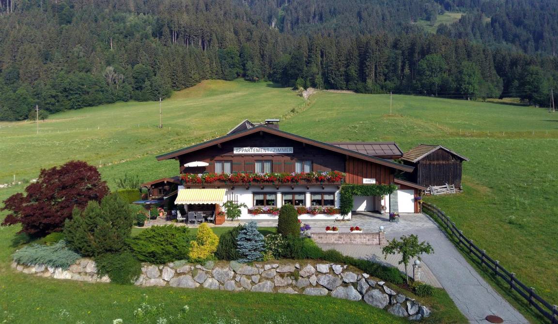 50 M² Ferienwohnung ∙ 1 Schlafzimmer ∙ 2 Gäste - Saalfelden am Steinernen Meer