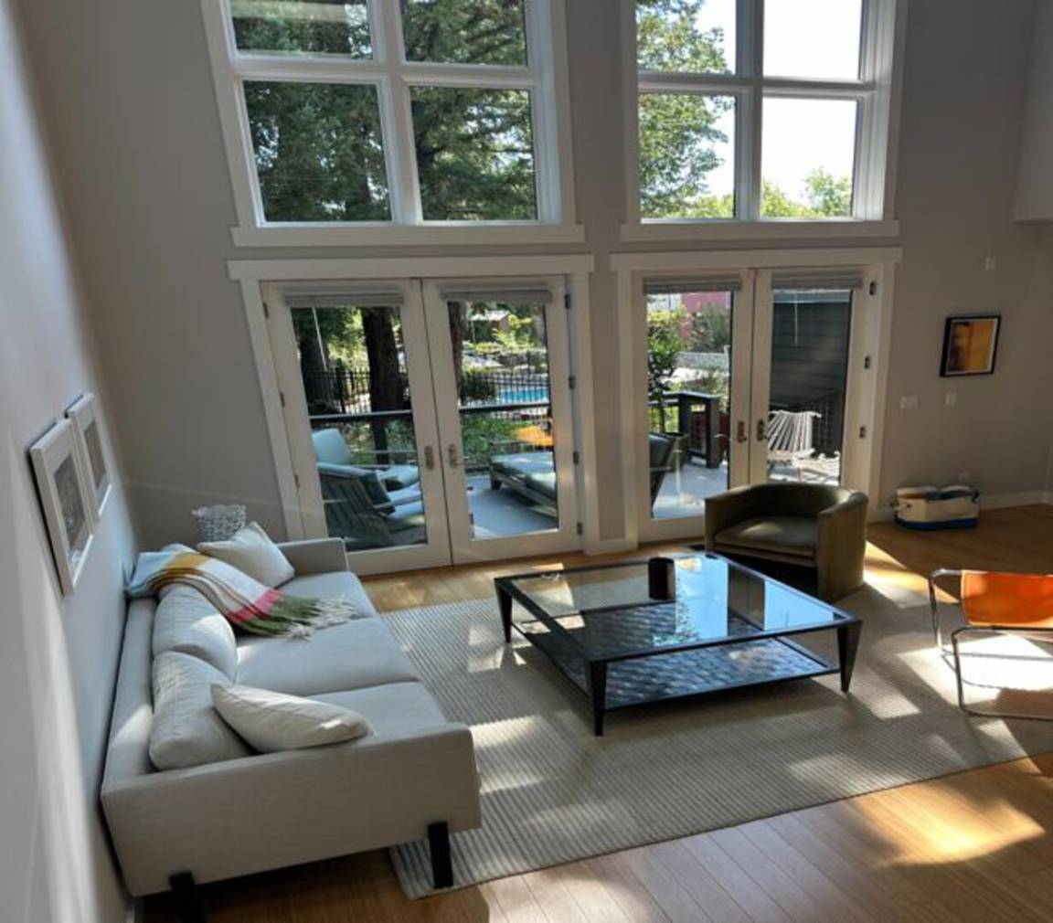 140 M² Apartment ∙ 2 Bedrooms ∙ 2 Guests - Healdsburg, CA