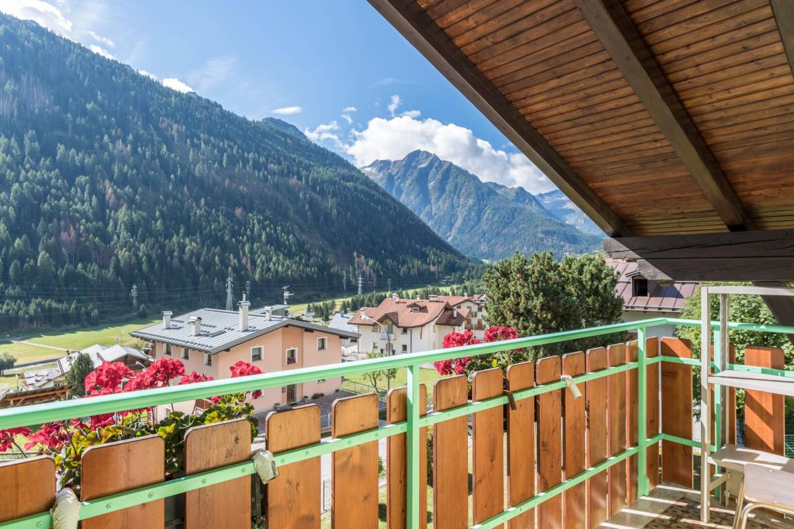 280 M² Maison De Vacances ∙ 7 Chambres ∙ 22 Personnes - Peio