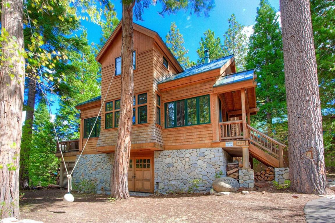 279 M² House ∙ 5 Bedrooms ∙ 14 Guests - South Lake Tahoe, CA