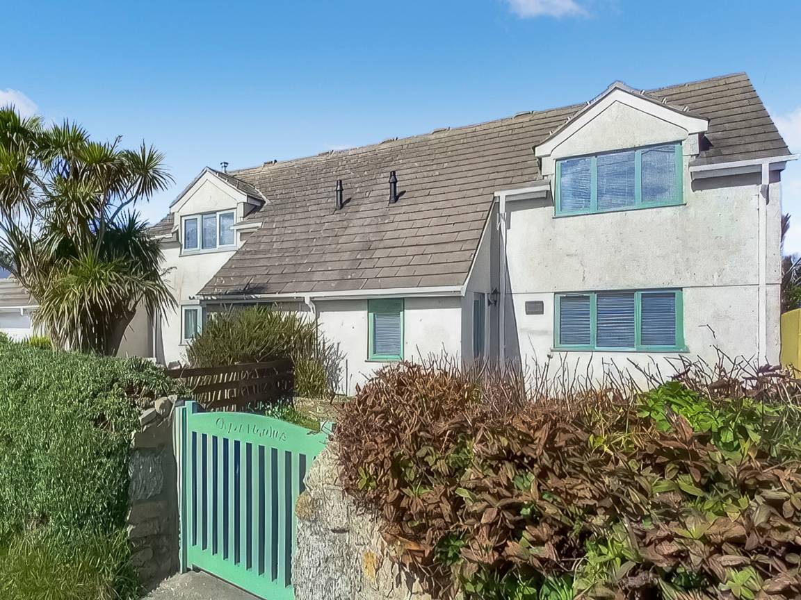 Cottage ∙ 2 Bedrooms ∙ 4 Guests - Gwithian