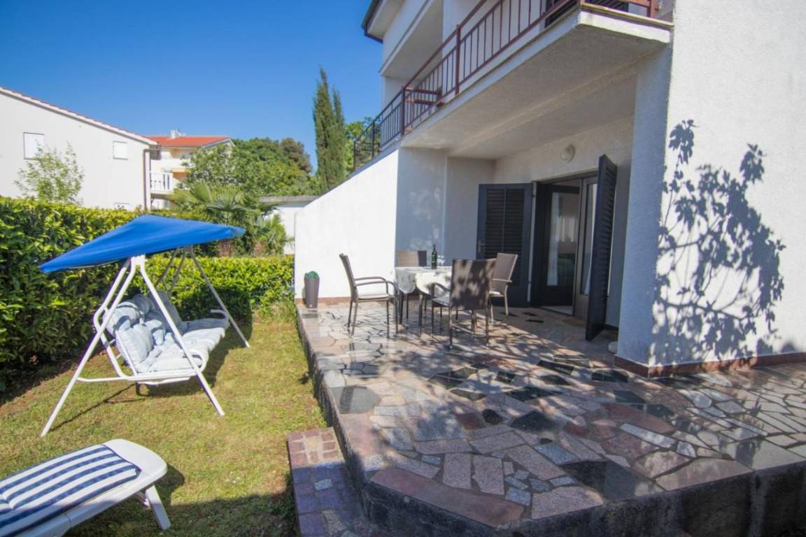 85 M² Huis ∙ 2 Slaapkamers ∙ 4 Gasten - Cres