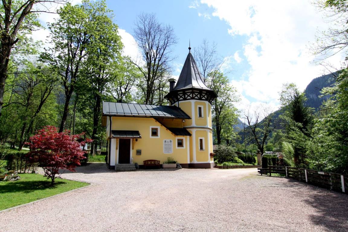 60 M² Ferienhaus ∙ 2 Schlafzimmer ∙ 4 Gäste - Hallein