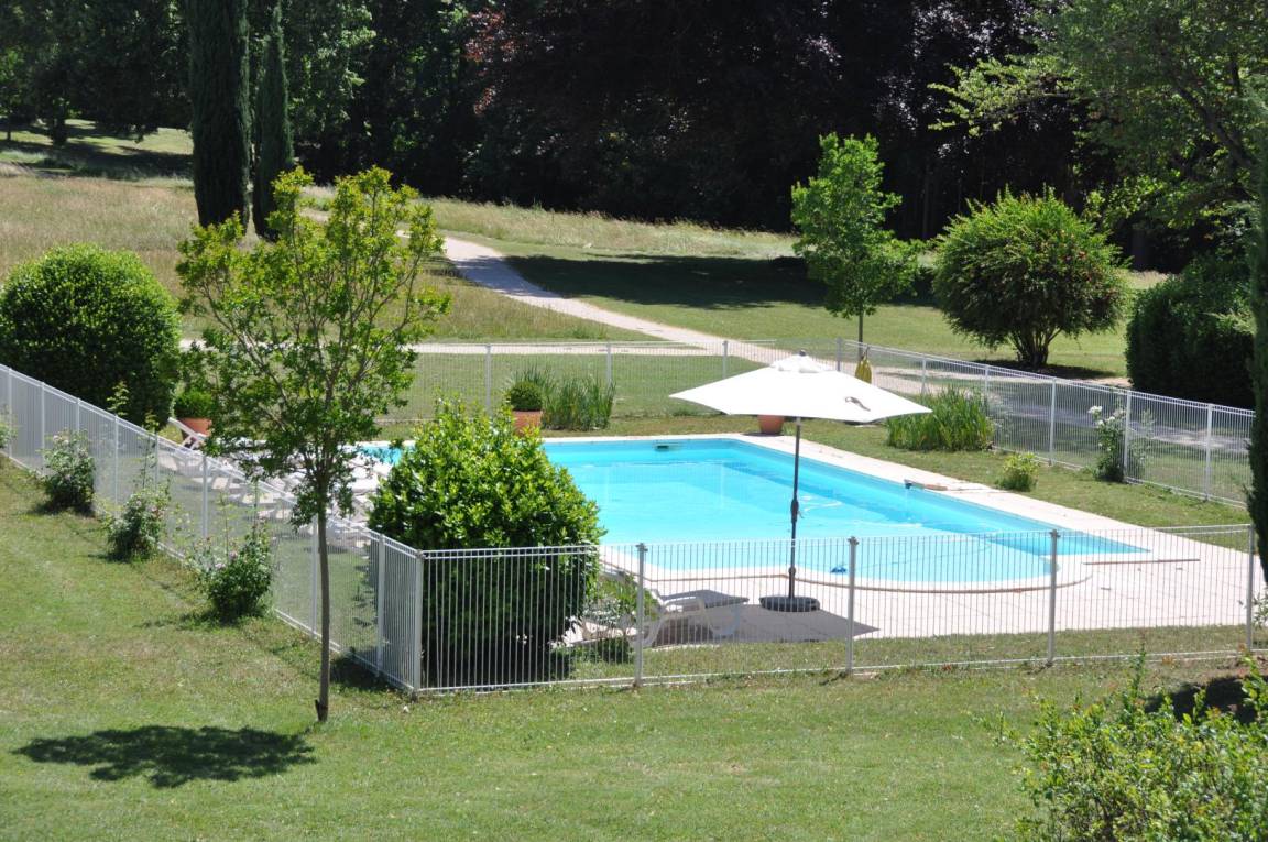 200 M² Gîte ∙ 4 Chambres ∙ 6 Personnes - Saou