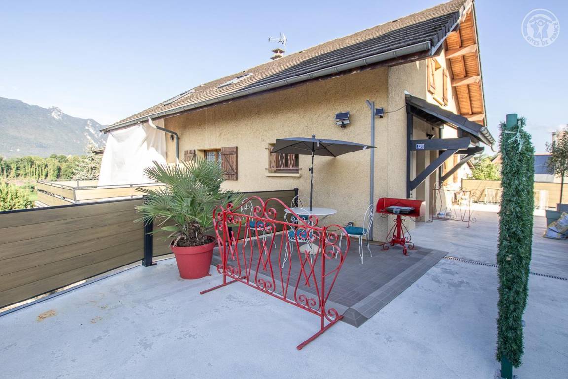 53 M² Gîte ∙ 2 Bedrooms ∙ 4 Guests - Chambéry