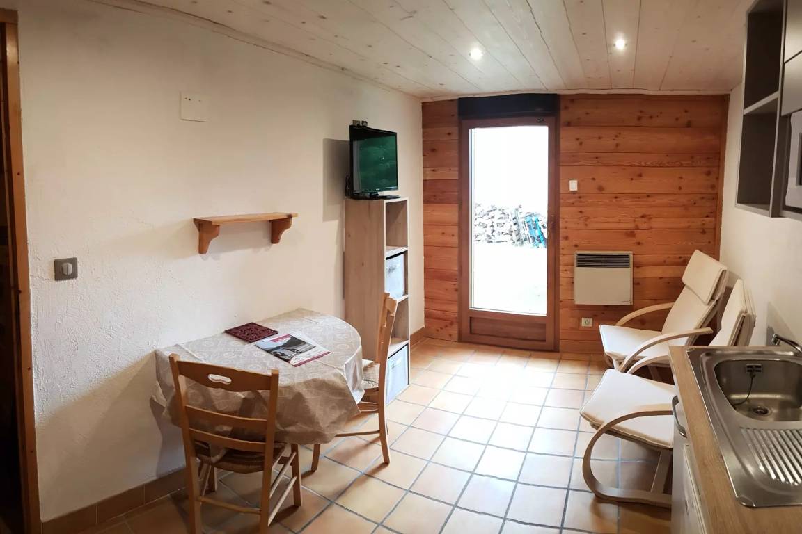 24 M² Appartement ∙ 1 Chambre ∙ 2 Personnes - Bessans