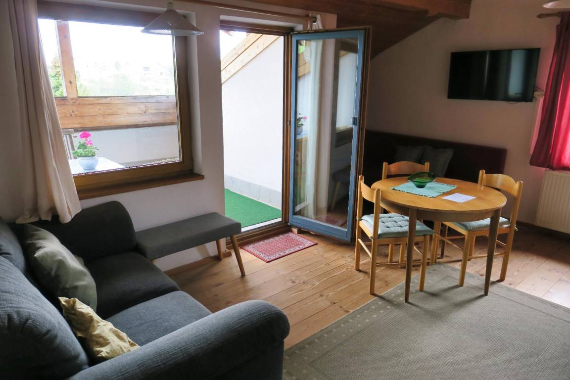 42 M² Ferienwohnung ∙ 1 Schlafzimmer ∙ 3 Gäste - Grafenau