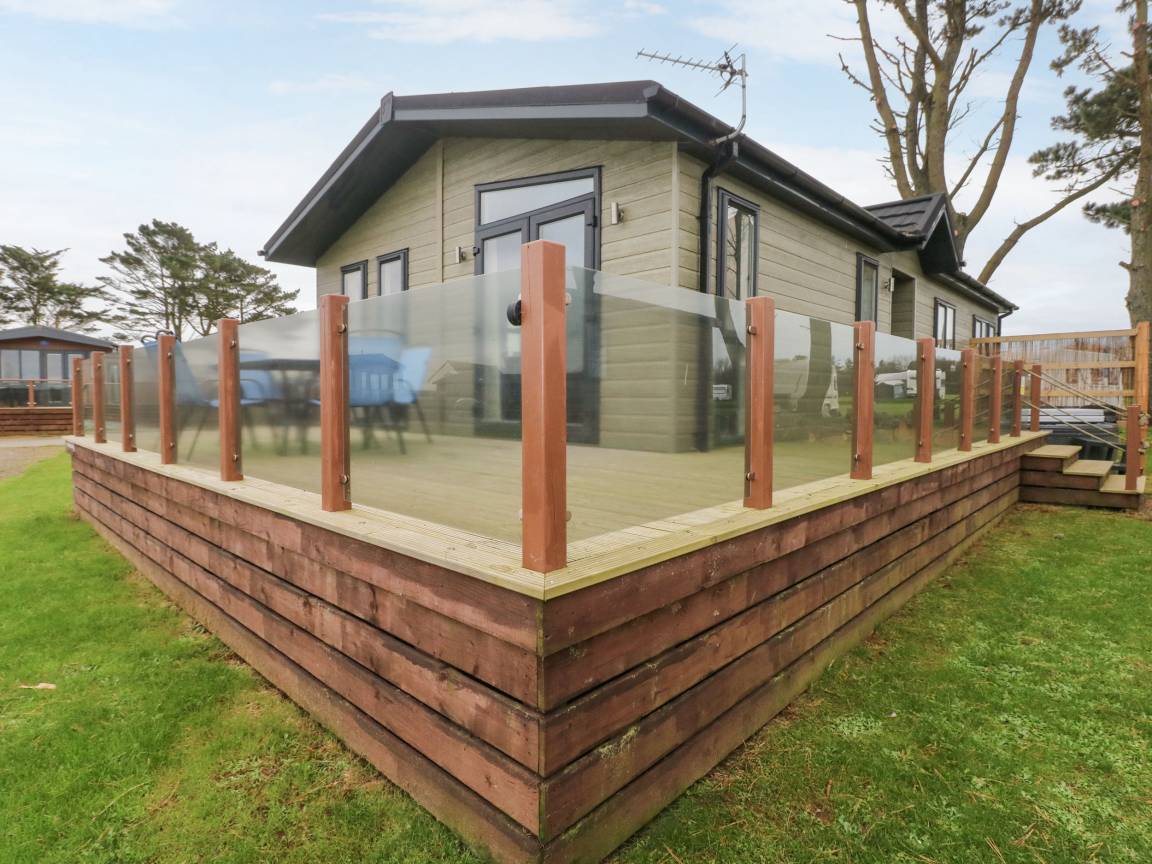 Cottage ∙ 3 Bedrooms ∙ 6 Guests - Little Haven