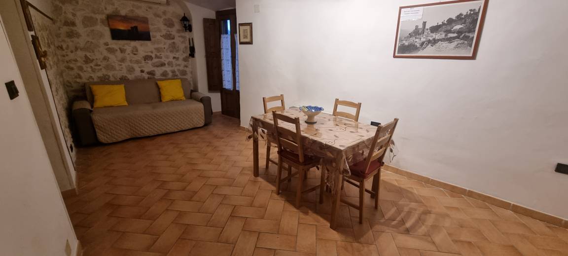 60 M² Appartamento Vacanza ∙ 2 Camere Da Letto ∙ 6 Ospiti - Campo di Giove
