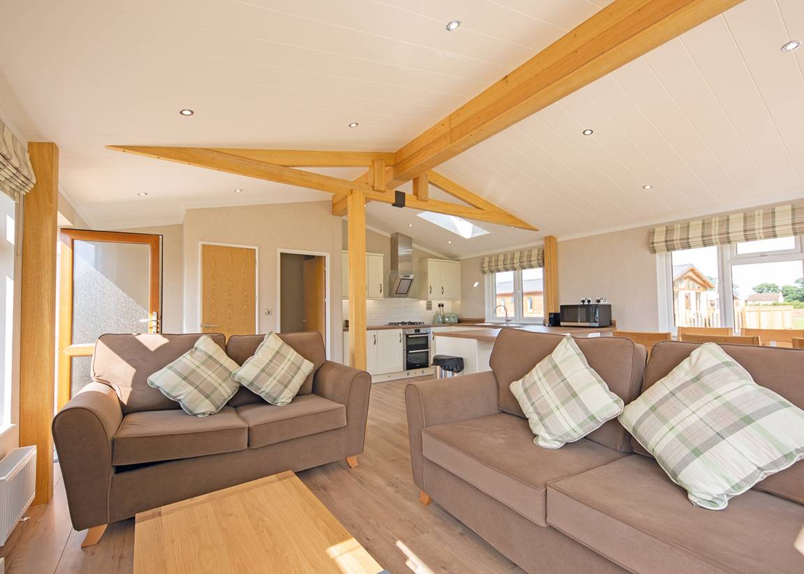 Chalet ∙ 2 Bedrooms ∙ 4 Guests - Norfolk
