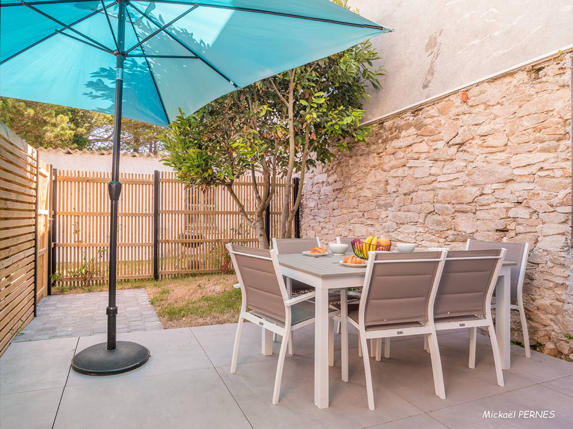 70 M² House ∙ 2 Bedrooms ∙ 4 Guests - Groix