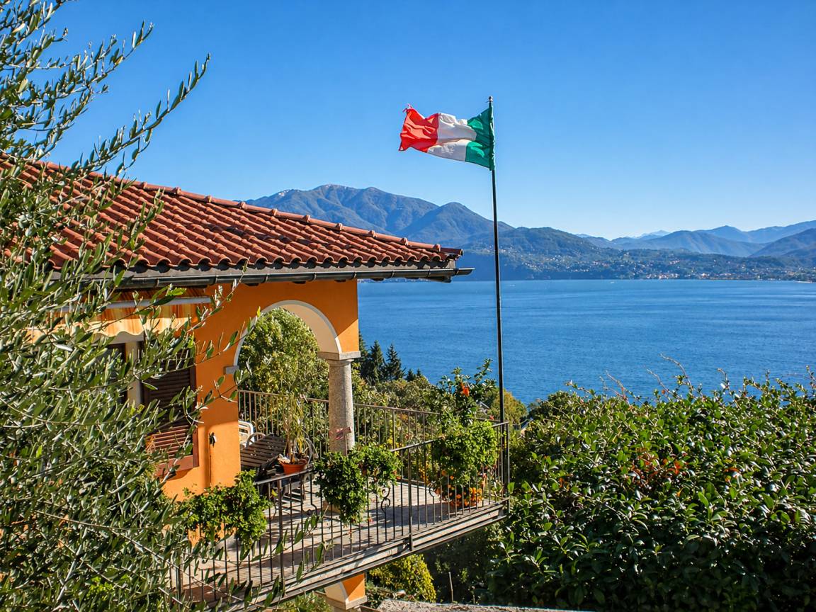 90 M² Apartment ∙ 3 Bedrooms ∙ 6 Guests - Cannobio